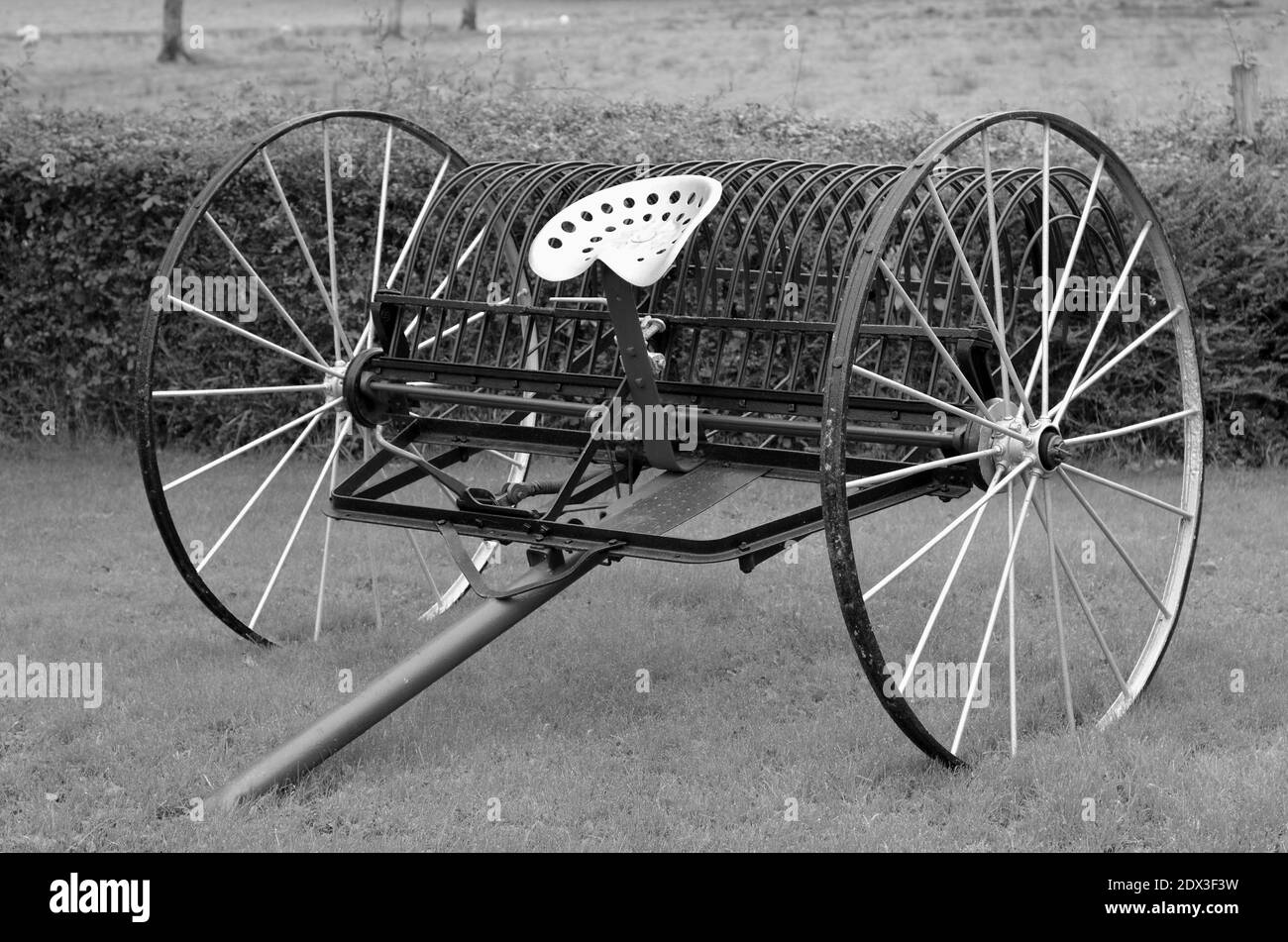 Land cart hi-res stock photography and images - Alamy