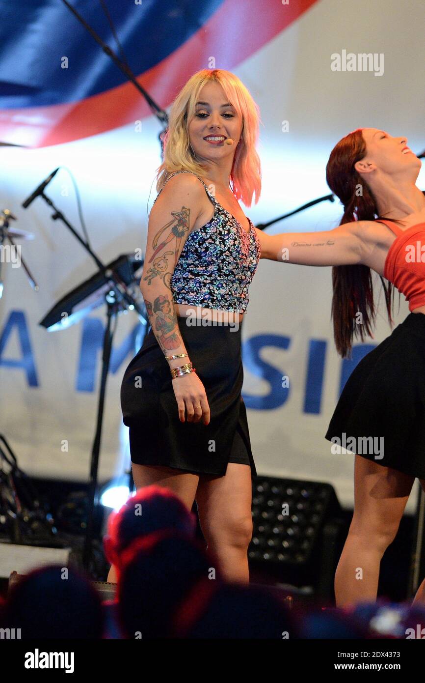 Alizee stage hi-res stock photography and images - Alamy