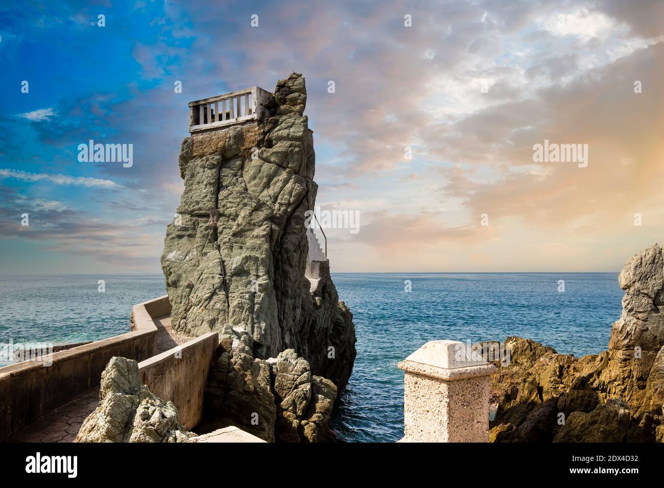 Famous Mazatlan sea promenade, El Malecon, with ocean lookouts and ...