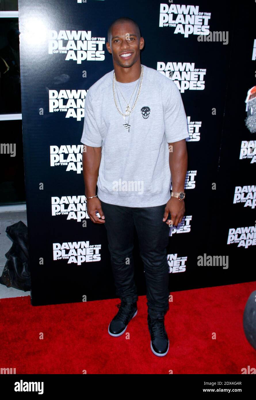 Victor Cruz attends the "Dawn of the Planet of the Apes" screening at ...