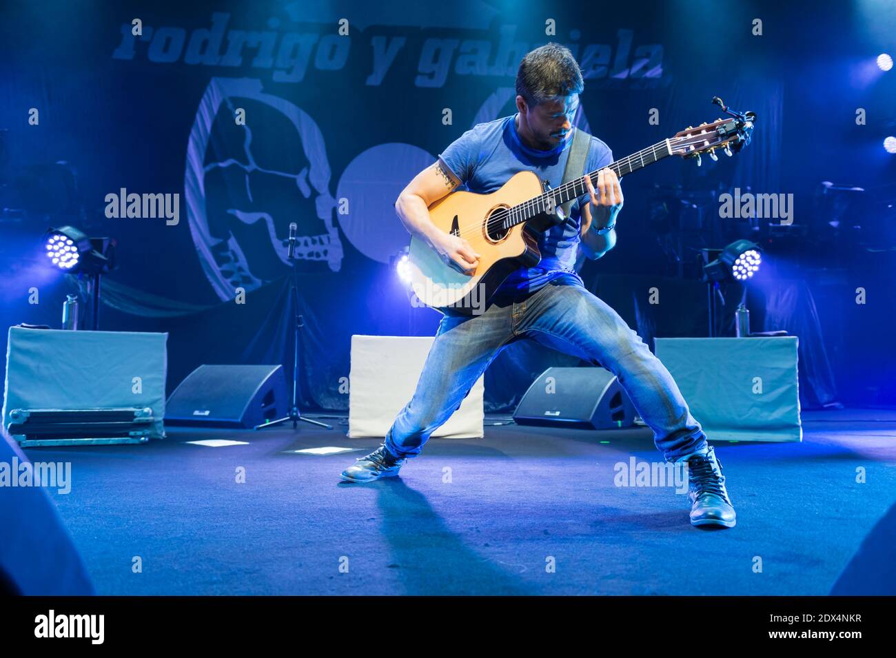 Rodrigo y gabriela in concert hi-res stock photography and images - Alamy