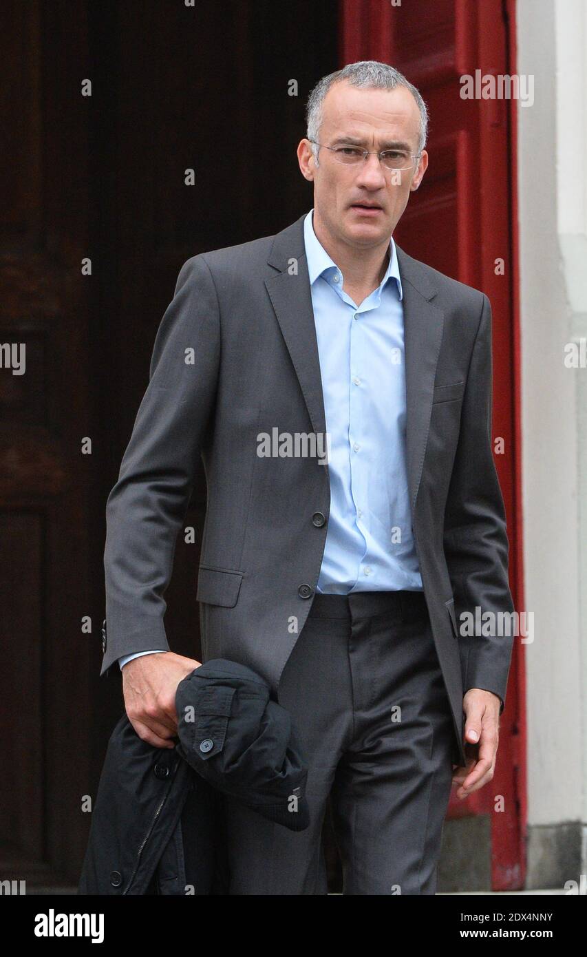 Gilles Bouleau aux obseques de Benoit Duquesne a l'eglise Jeanne D'Arc ...