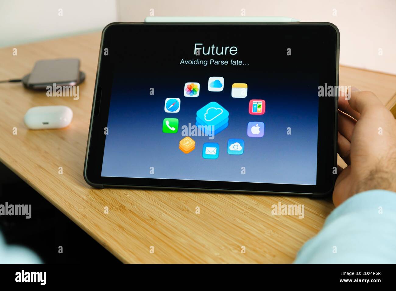 Apple cloudkit hi-res stock photography and images - Alamy