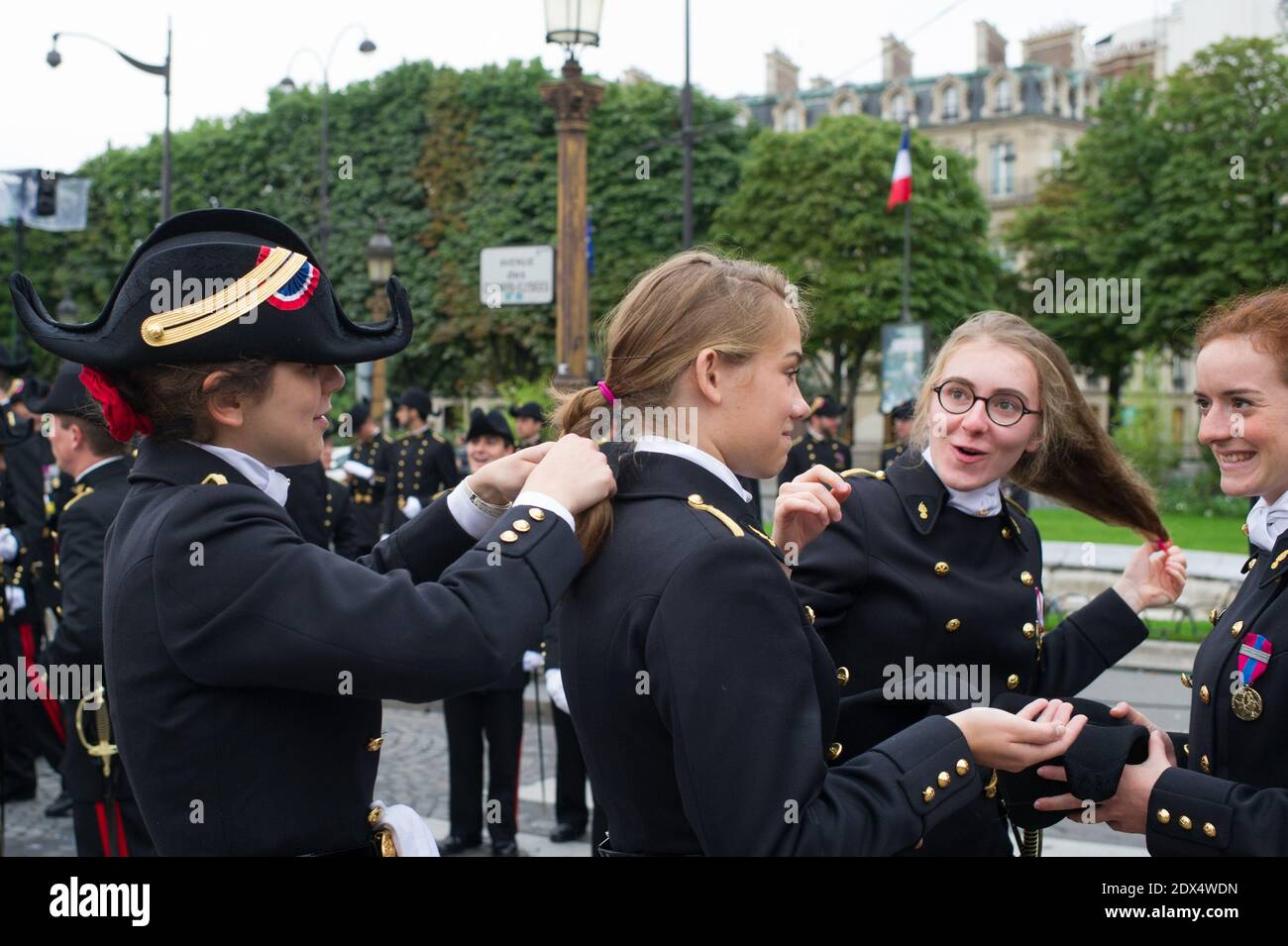 Polytechnique parade hi-res stock photography and images - Alamy