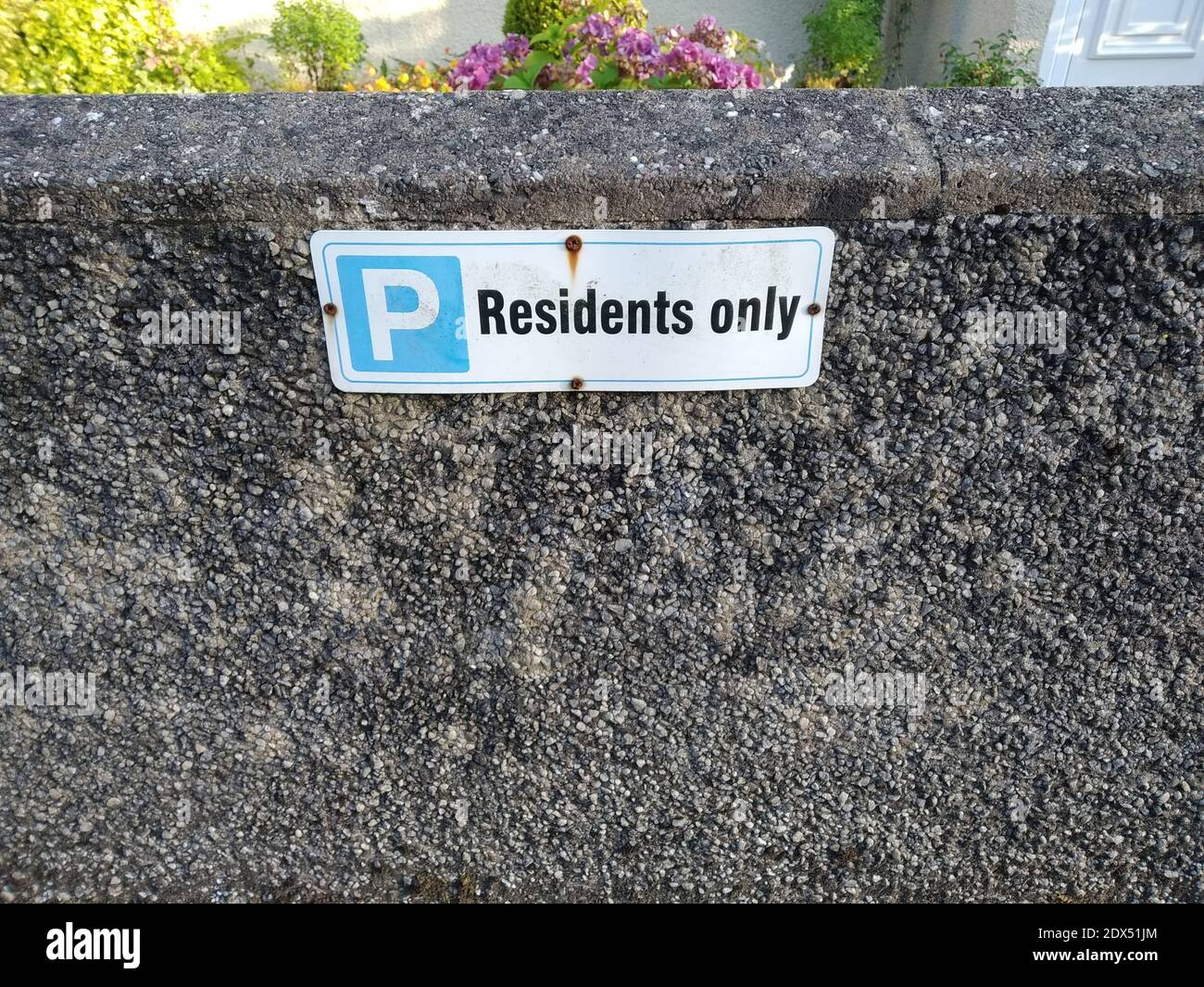 Text On Wall Stock Photo - Alamy