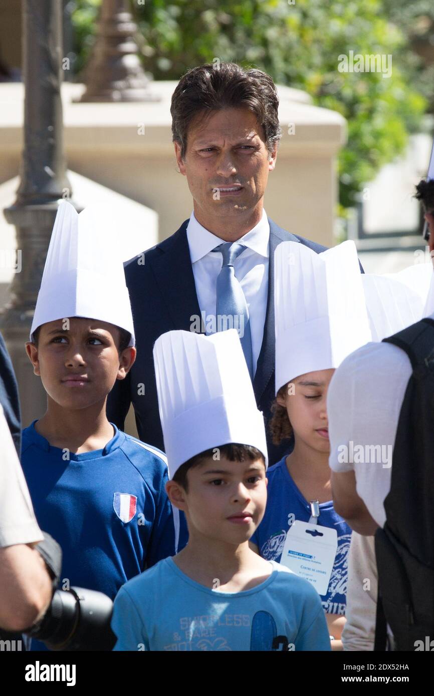 Philippe Gas President of Eurodisney inaugurates "Remy place ...