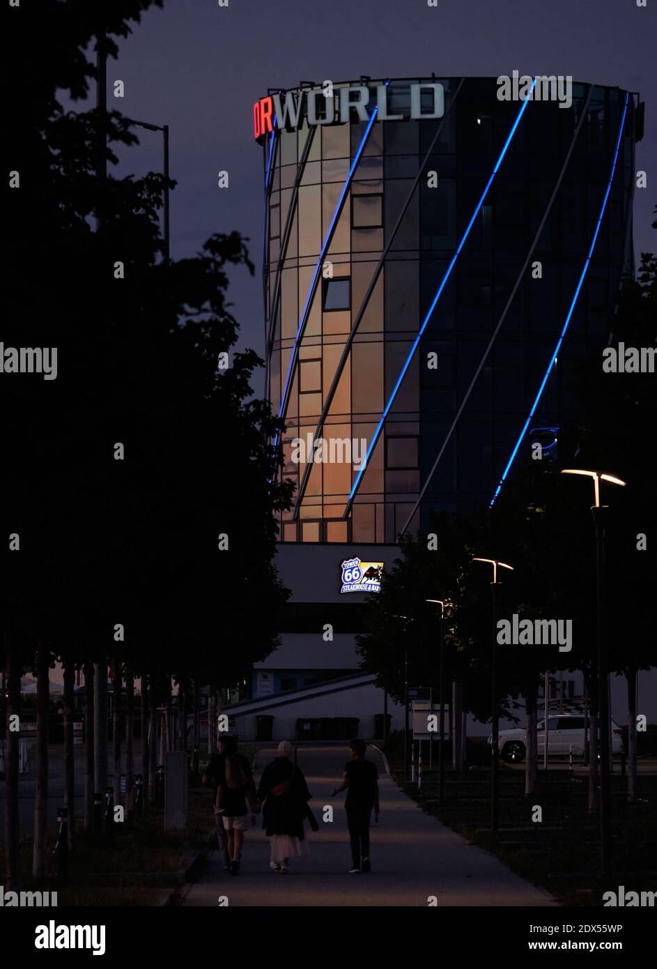 Motor world hi-res stock photography and images - Alamy