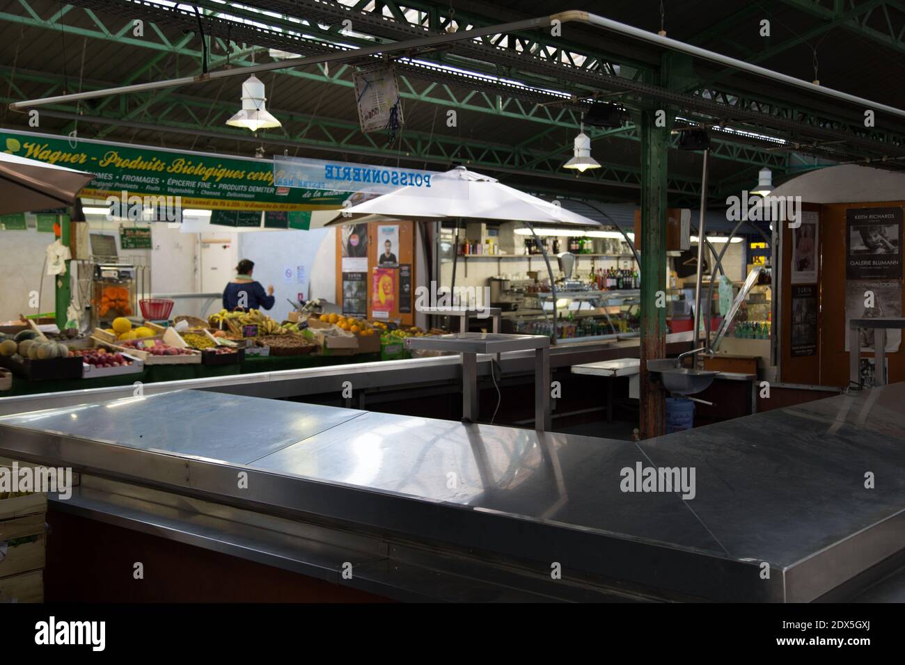 Le marché des enfants rouges hi-res stock photography and images - Alamy