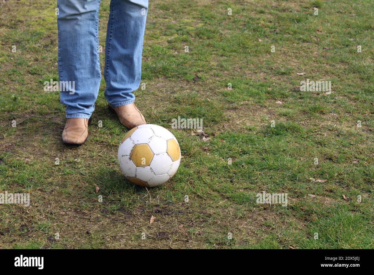 Human football hi-res stock photography and images - Alamy