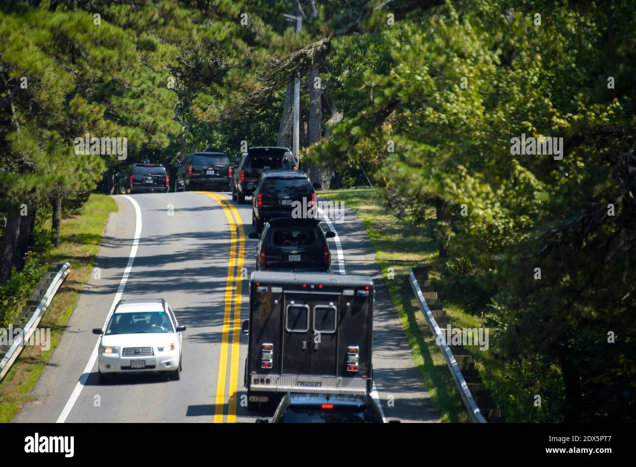 Obamas martha's vineyard hi-res stock photography and images - Alamy