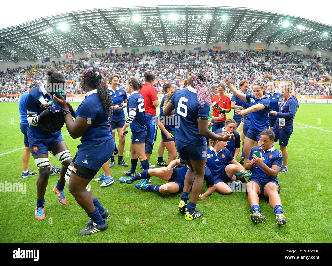 France's Team during the IRB Women's Rugby World Cup match Ireland v ...