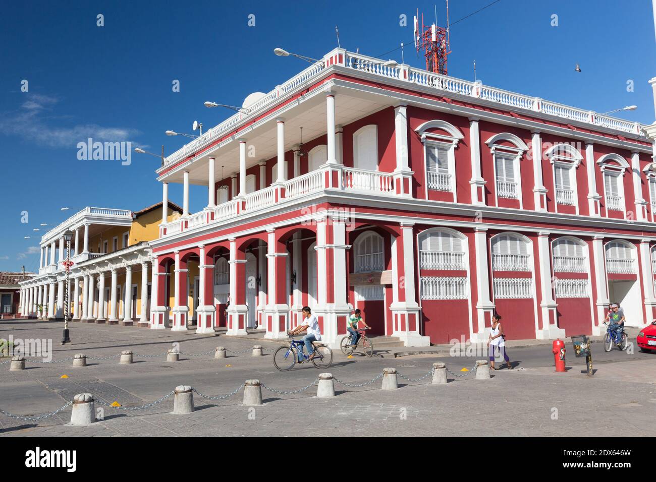 Granada, Nicaragua : Colonial Architecture on Plaza Independicia and ...