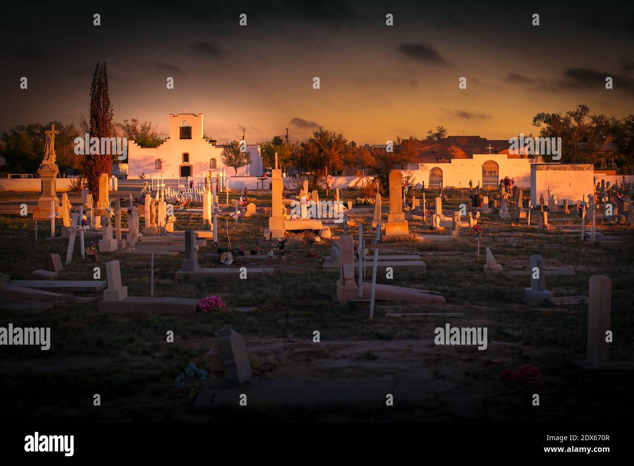 Socorro mission cemetery hi-res stock photography and images - Alamy