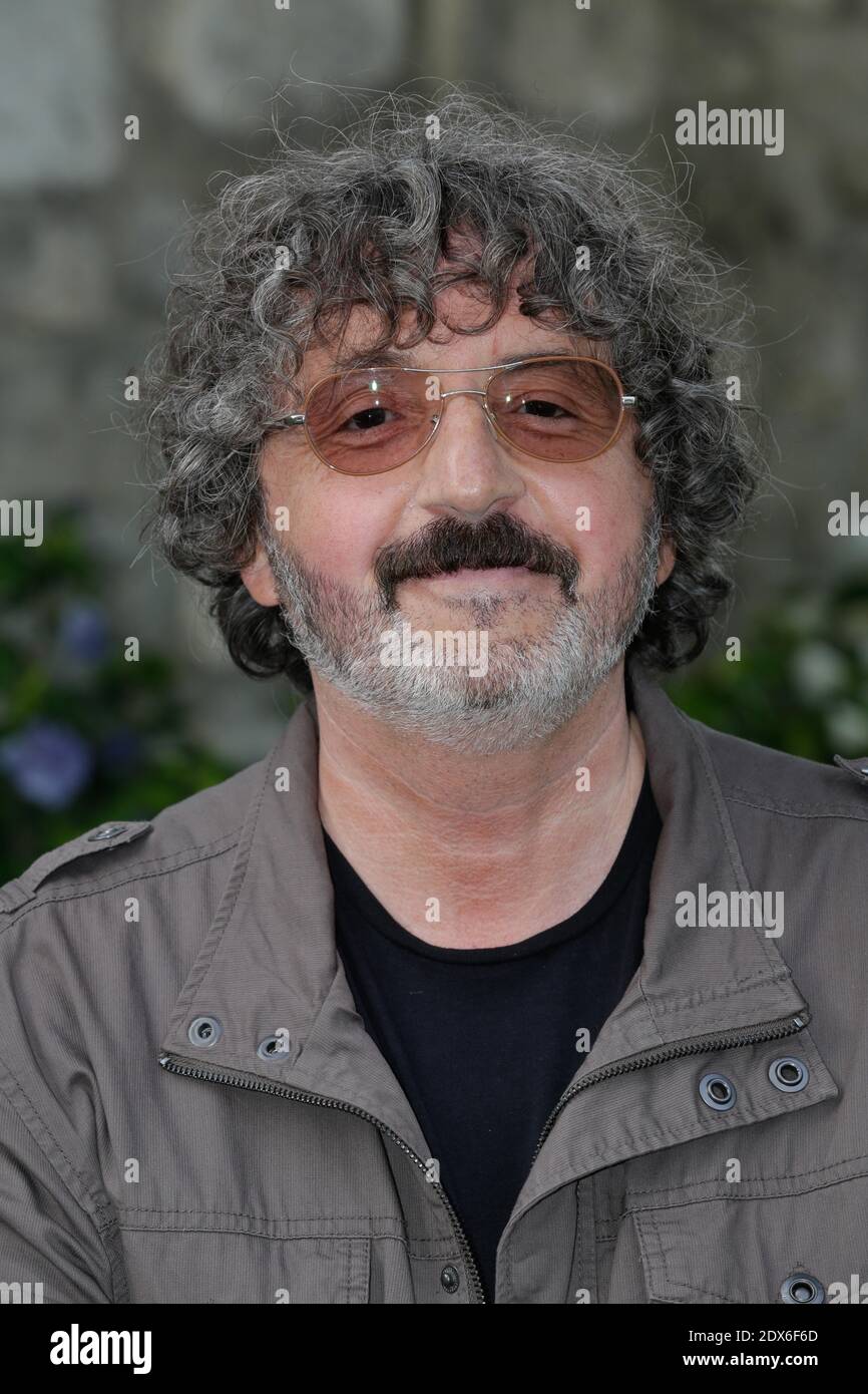 Jean-Marie Gourio poses for the photocall of 'Breves de comptoir ...