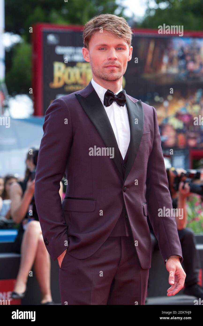 Scott Haze attending the red carpet of the movie 'The sound and the ...