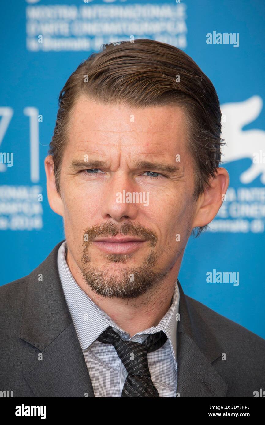 Us actor ethan hawke hi-res stock photography and images - Alamy