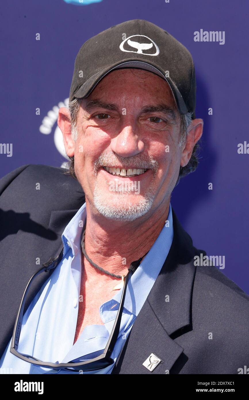 Steve Mccullagh attends the world premiere of Warner Bros Pictures and ...