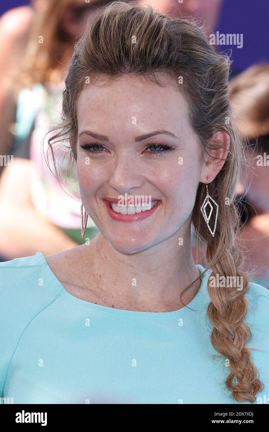 Amy Purdy attends the world premiere of Warner Bros Pictures and Alcon ...