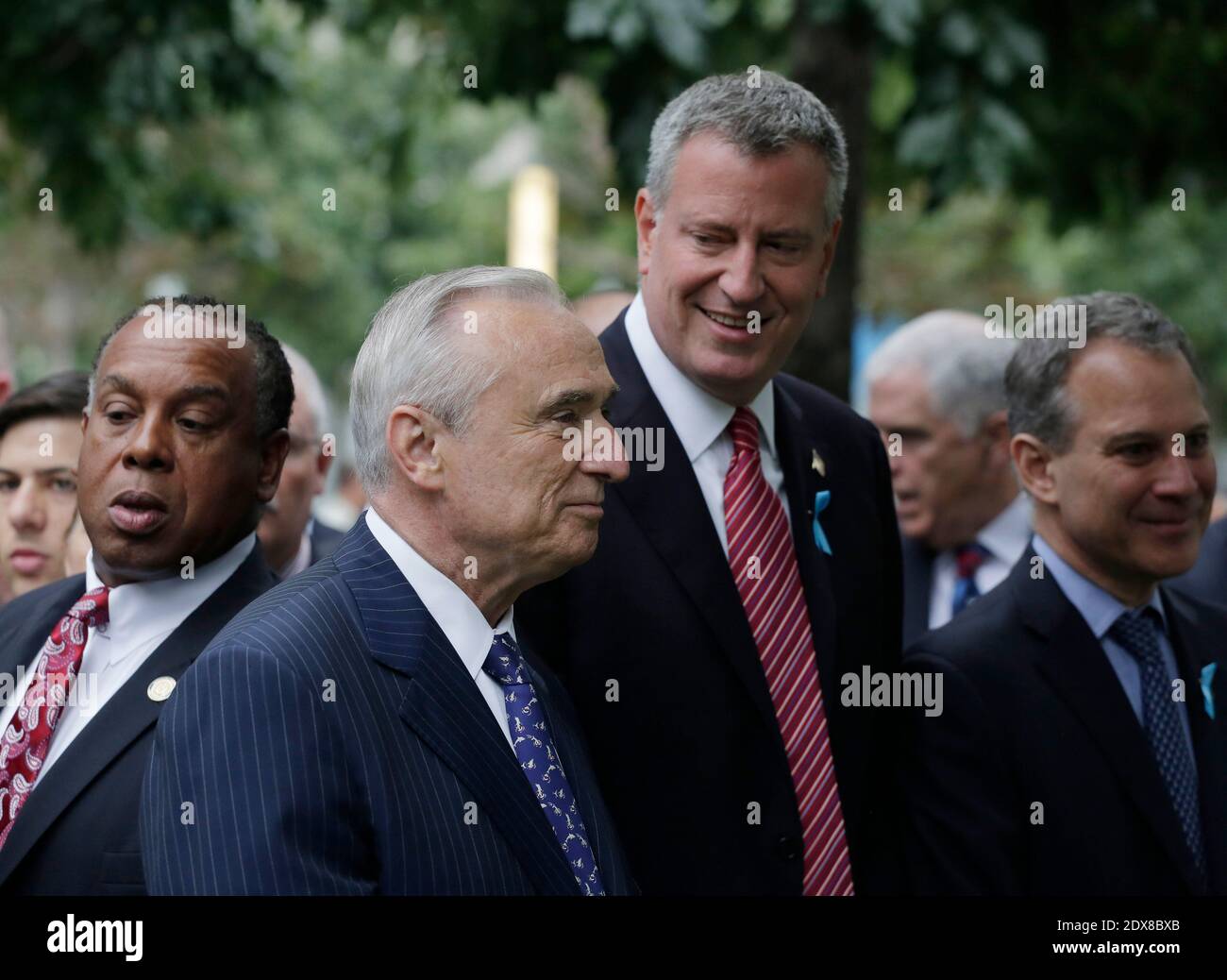 New York City Police Commissioner Bill Bratton, second left, and Mayor ...