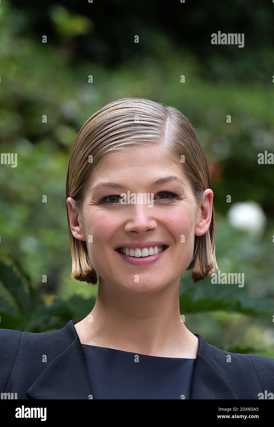 Actress Rosamund Pike attends the film 'Gone Girl' photocall in Rome ...