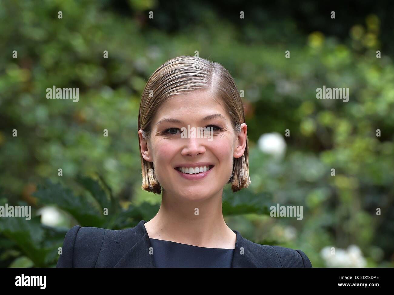Actress Rosamund Pike attends the film 'Gone Girl' photocall in Rome ...