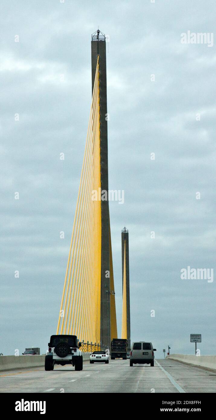 American bridge company hi-res stock photography and images - Alamy