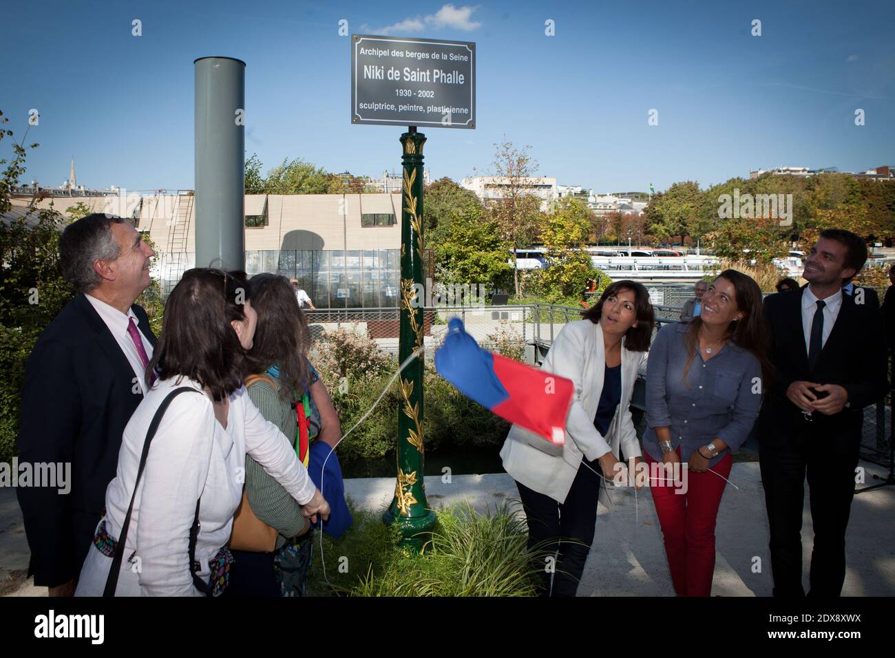 Niki De Saint Phalle's granddaughter Bloum Cardenas, Niki De Saint ...