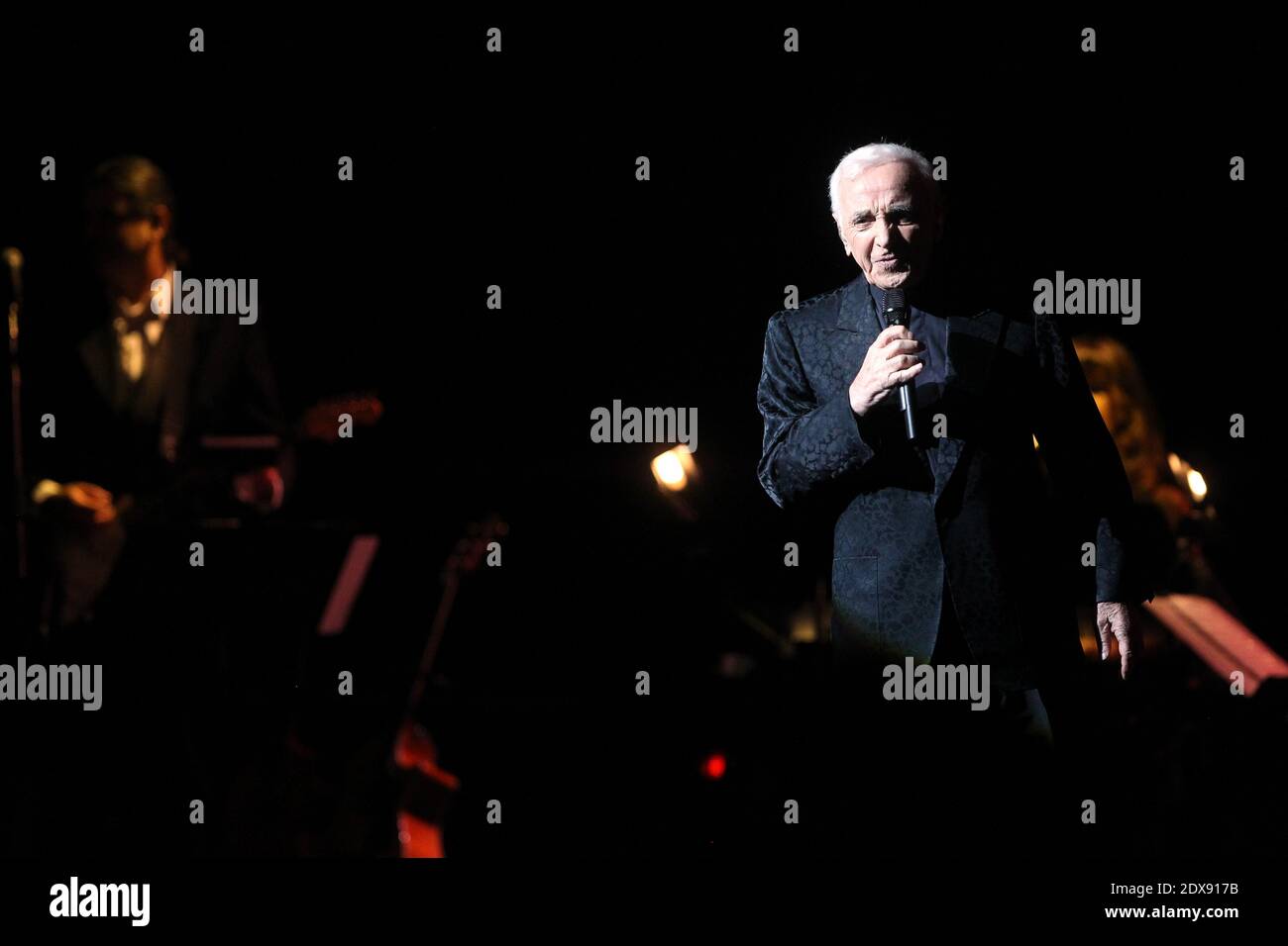 Charles aznavour 2014 hi-res stock photography and images - Alamy