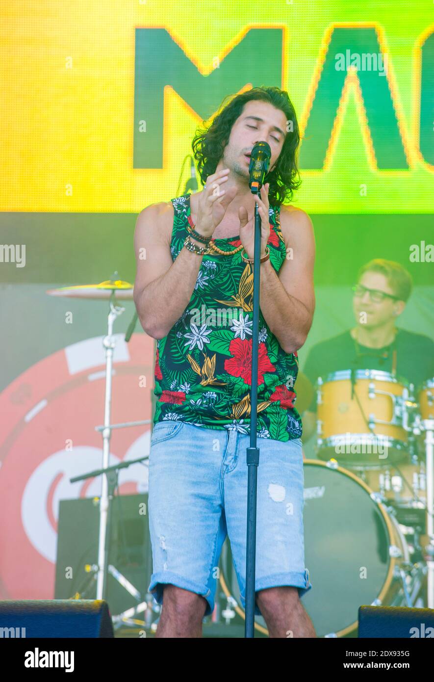 Magic Lead Singer Nasri