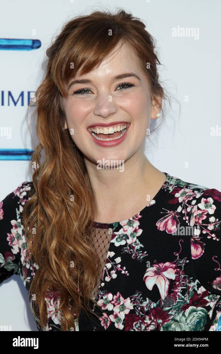 Elizabeth Lail, ABCs season four premiere of Once Upon A Time at the El ... Elizabeth Lail, ABCs season four premiere of Once Upon A Time at the El ...