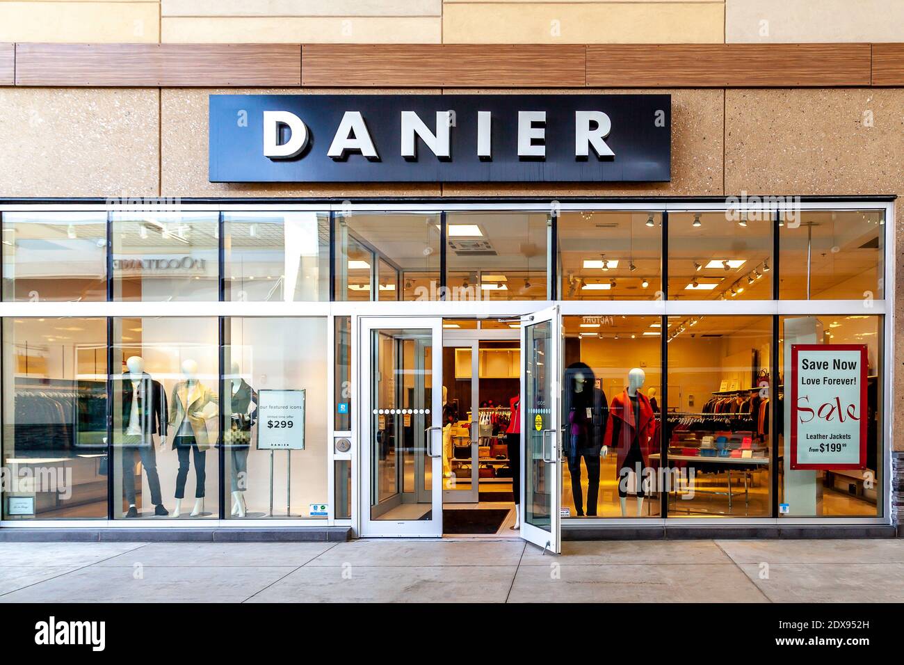 Danier leather store hi-res stock photography and images - Alamy