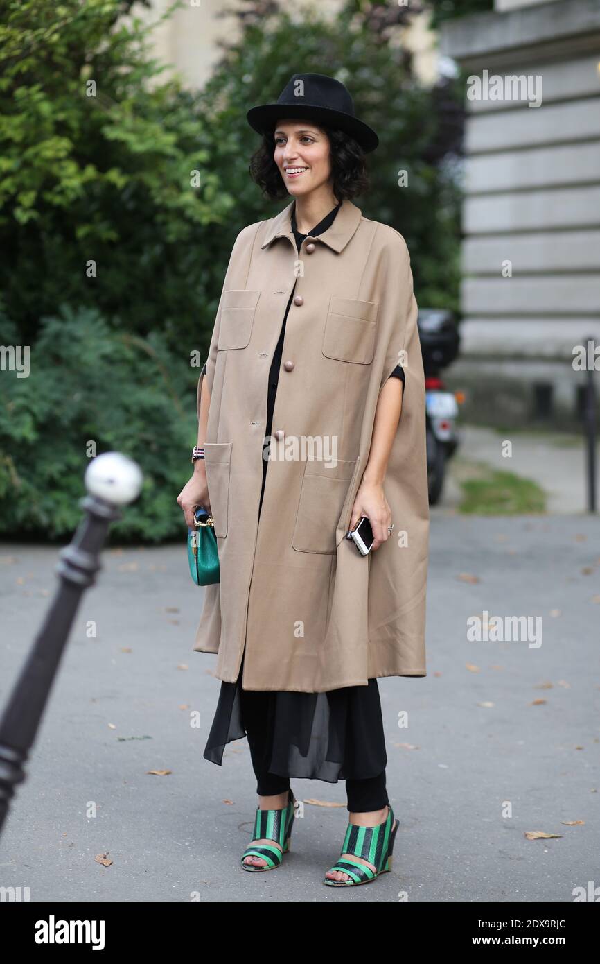 Yasmin Sewell arriving at Chloe Ready-to-Wear Spring-Summer 2015 show ...