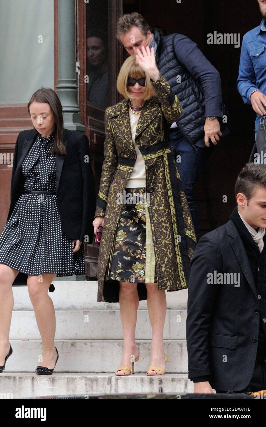 Anna Wintour attending Stella McCartney's Spring-Summer 2015 Ready-To ...