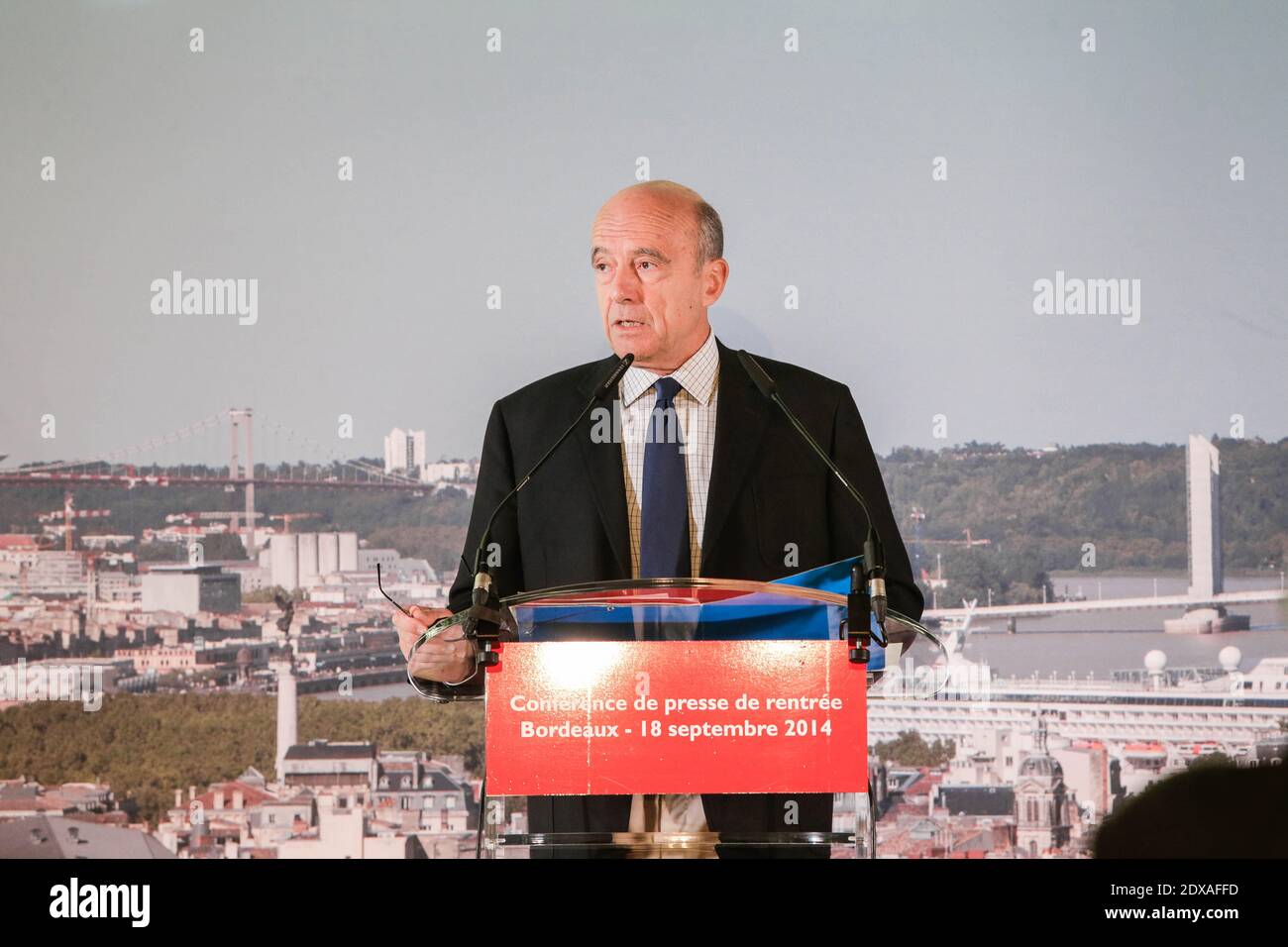 Alain Juppe , mayor of Bordeaux, delivers a speech at the Bordeaux's ...