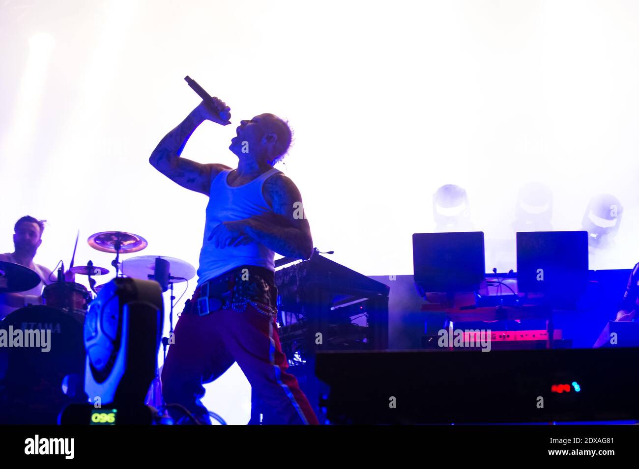 Keith Flint, Lead Singer of The Prodigy, Dies at 49 - File pictures of ...