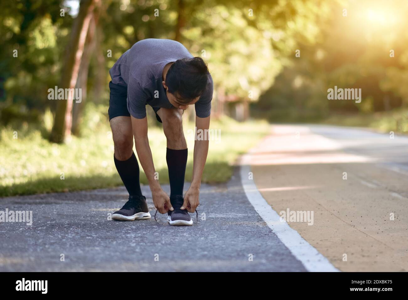 Marathon asian man running hi-res stock photography and images - Alamy