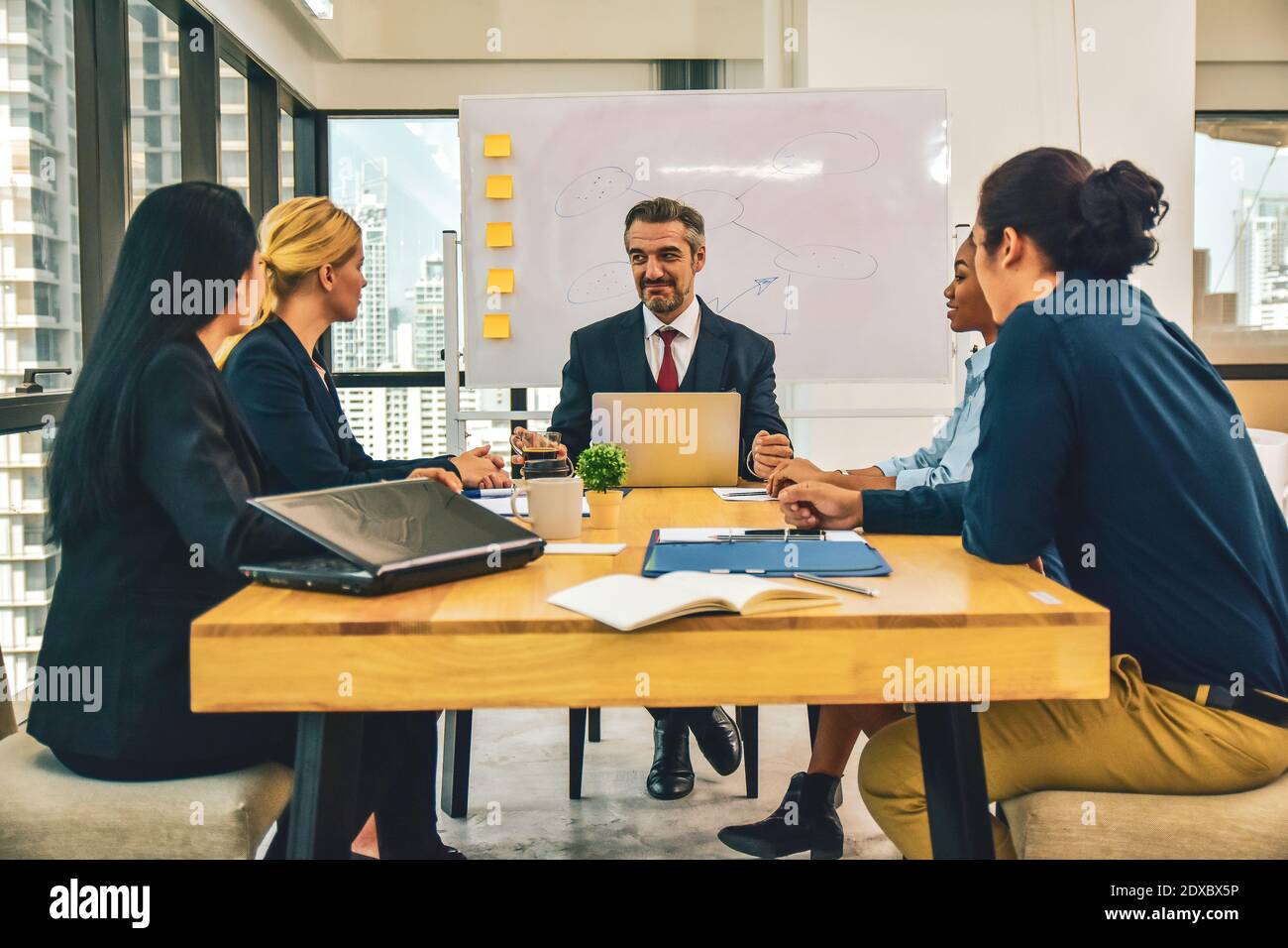 Business teamwork meeting project plan business in office Stock Photo ...