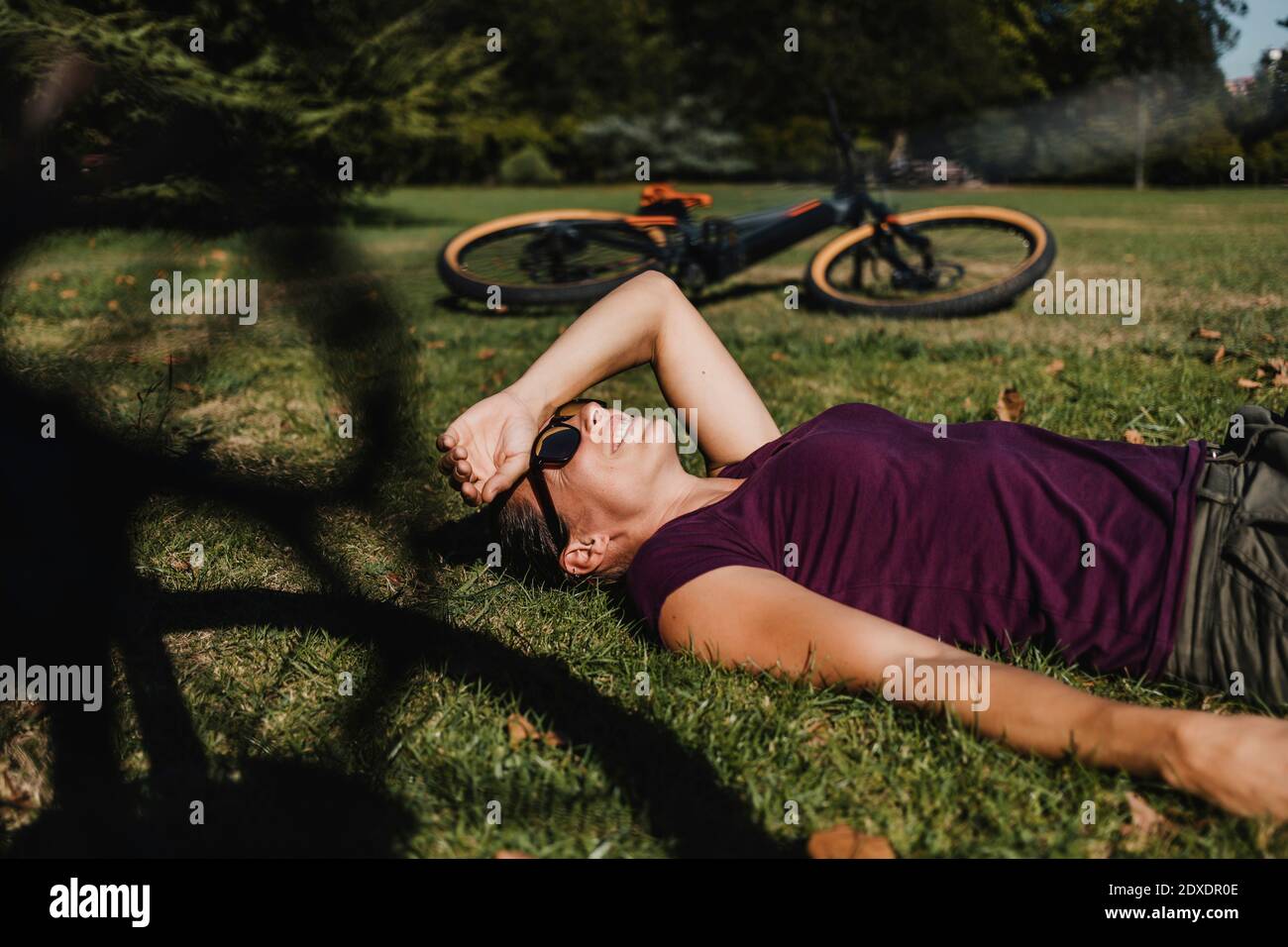 Bikes laying down hi-res stock photography and images - Alamy