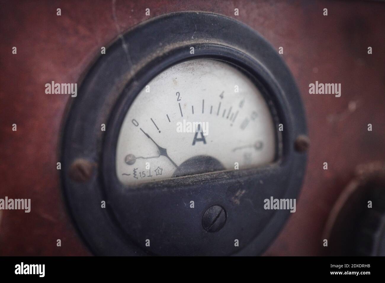 Machine gauge hi-res stock photography and images - Alamy