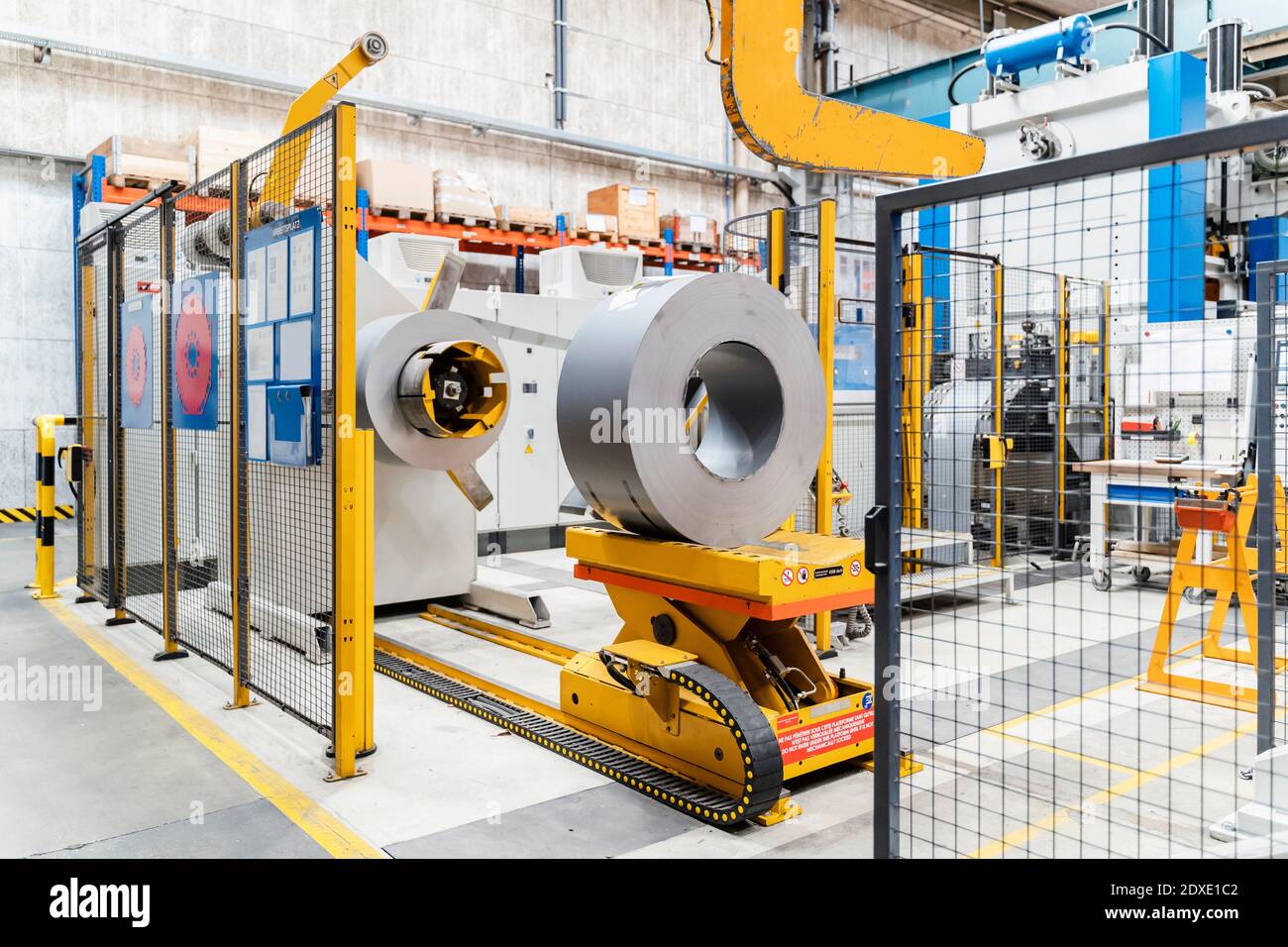 No people shot modern engineering hi-res stock photography and images ...