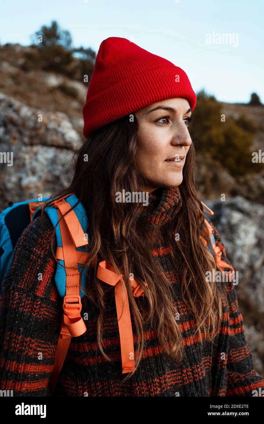 Beautiful female hiker hi-res stock photography and images - Alamy