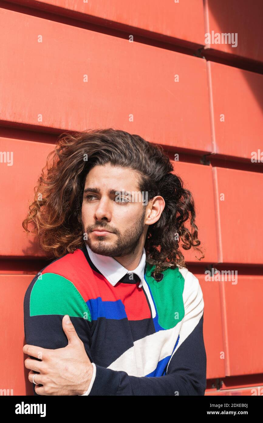 Man long red hair hi-res stock photography and images - Alamy