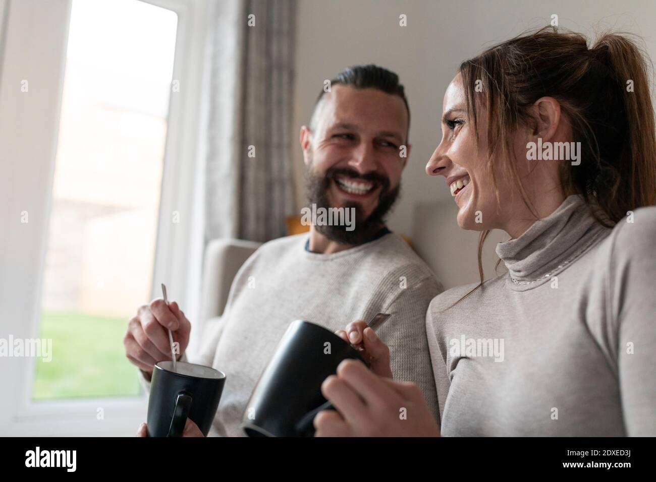 Couple having tea hi-res stock photography and images - Alamy