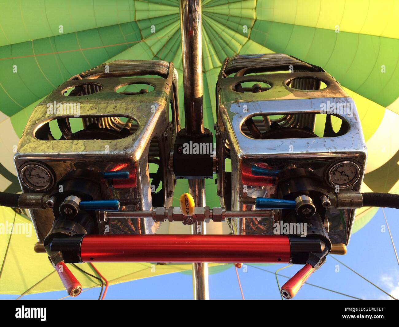 Balloon machine hi-res stock photography and images - Alamy