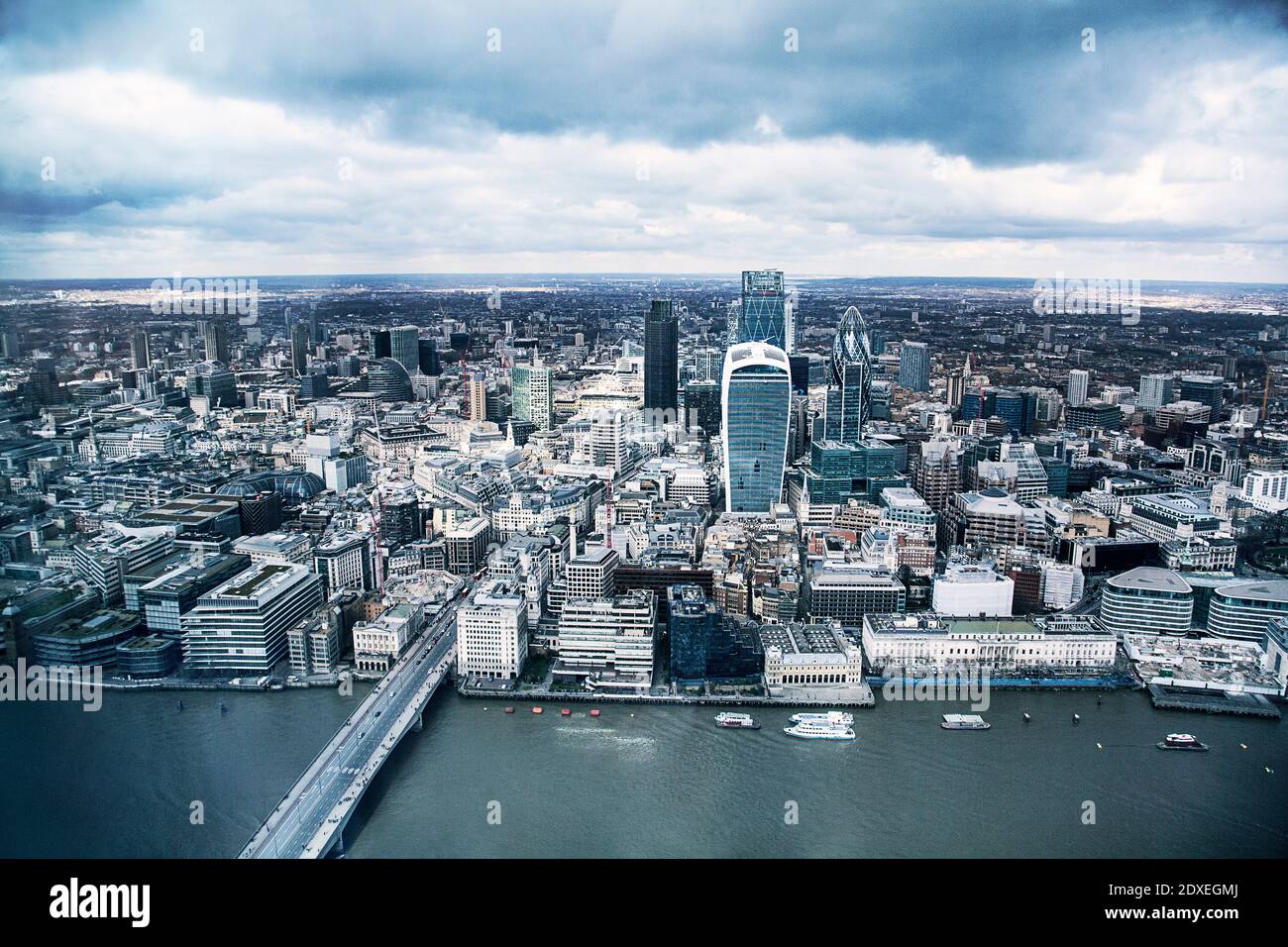 Aerial pictures of britain hi-res stock photography and images - Alamy