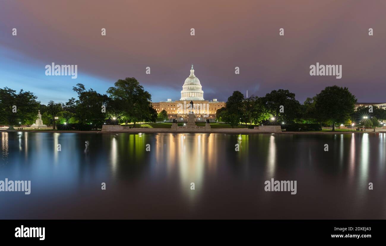 Lincoln memorial reflecting pool night united states capitol background ...