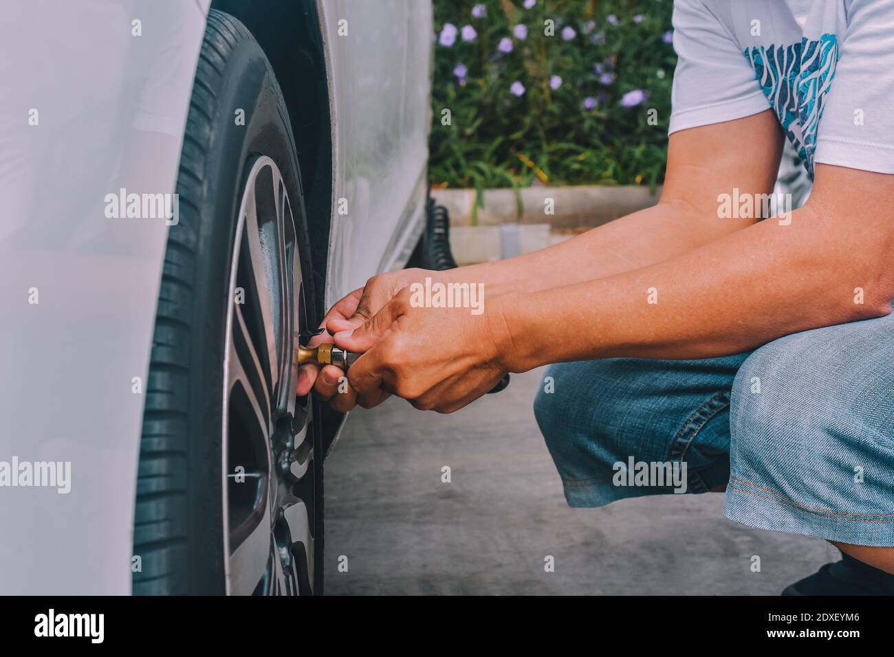 Car Tyre Inflation Gauge High Resolution Stock Photography and Images ...