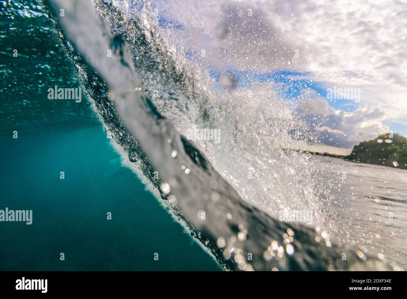 Blue splashing wave of Arabian Sea Stock Photo - Alamy