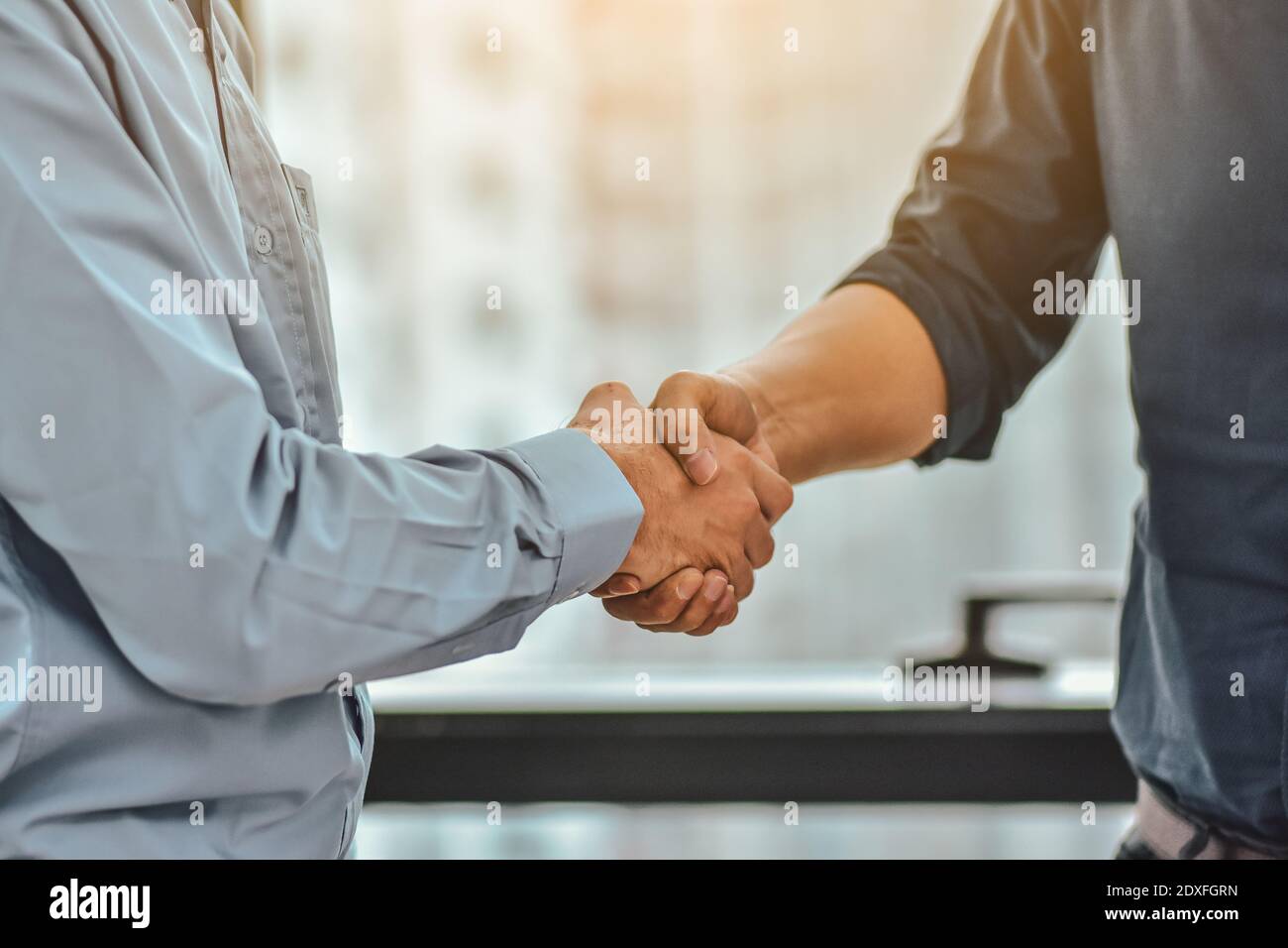 Businessman Shake hands success business project,People handshake ...