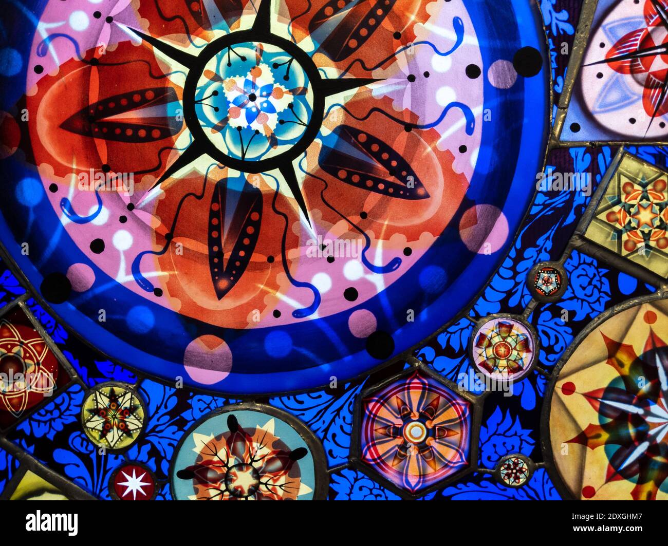 Floral glass pattern hi-res stock photography and images - Alamy